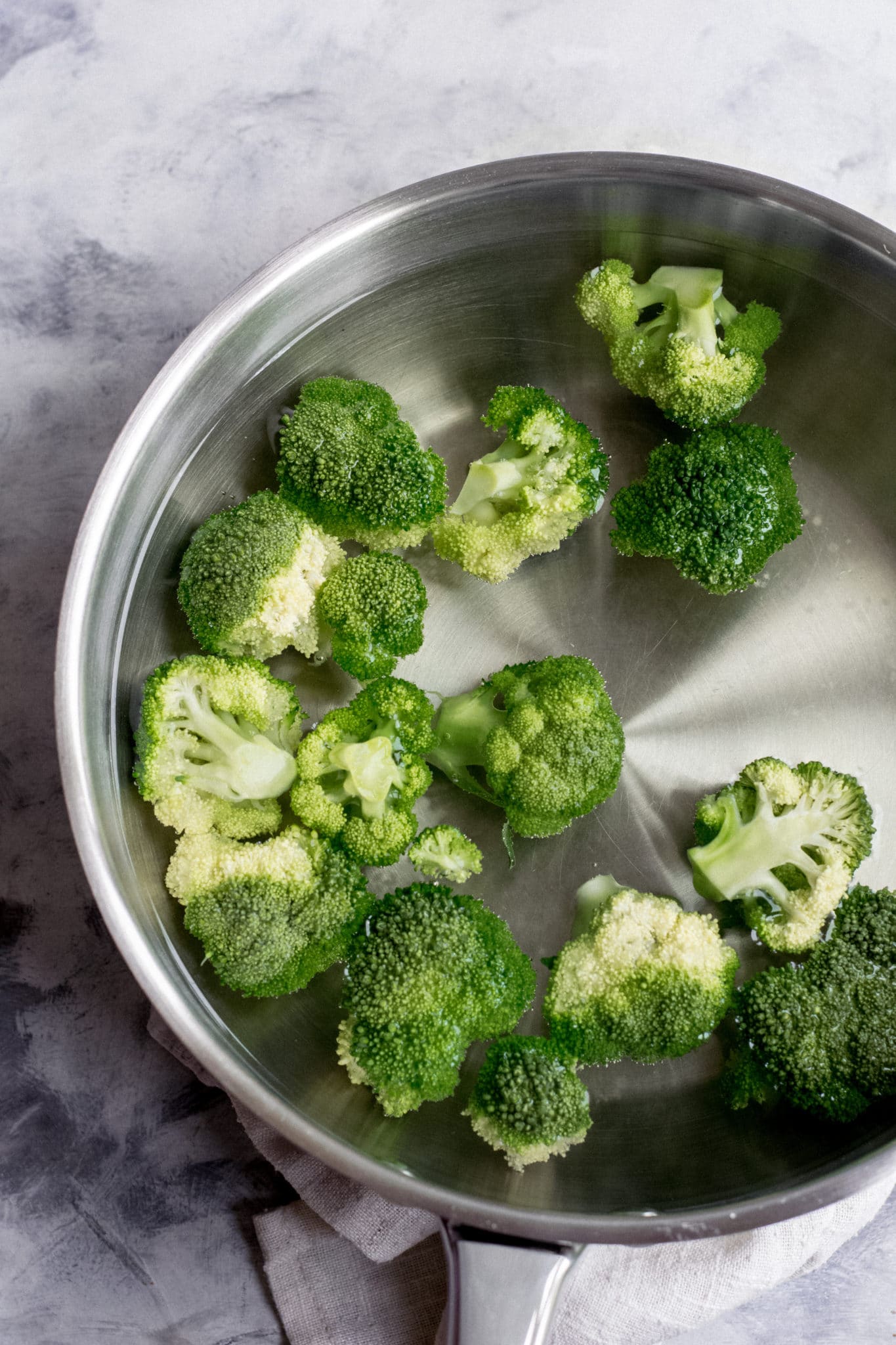 Keto broccoli salad | I Eat Keto