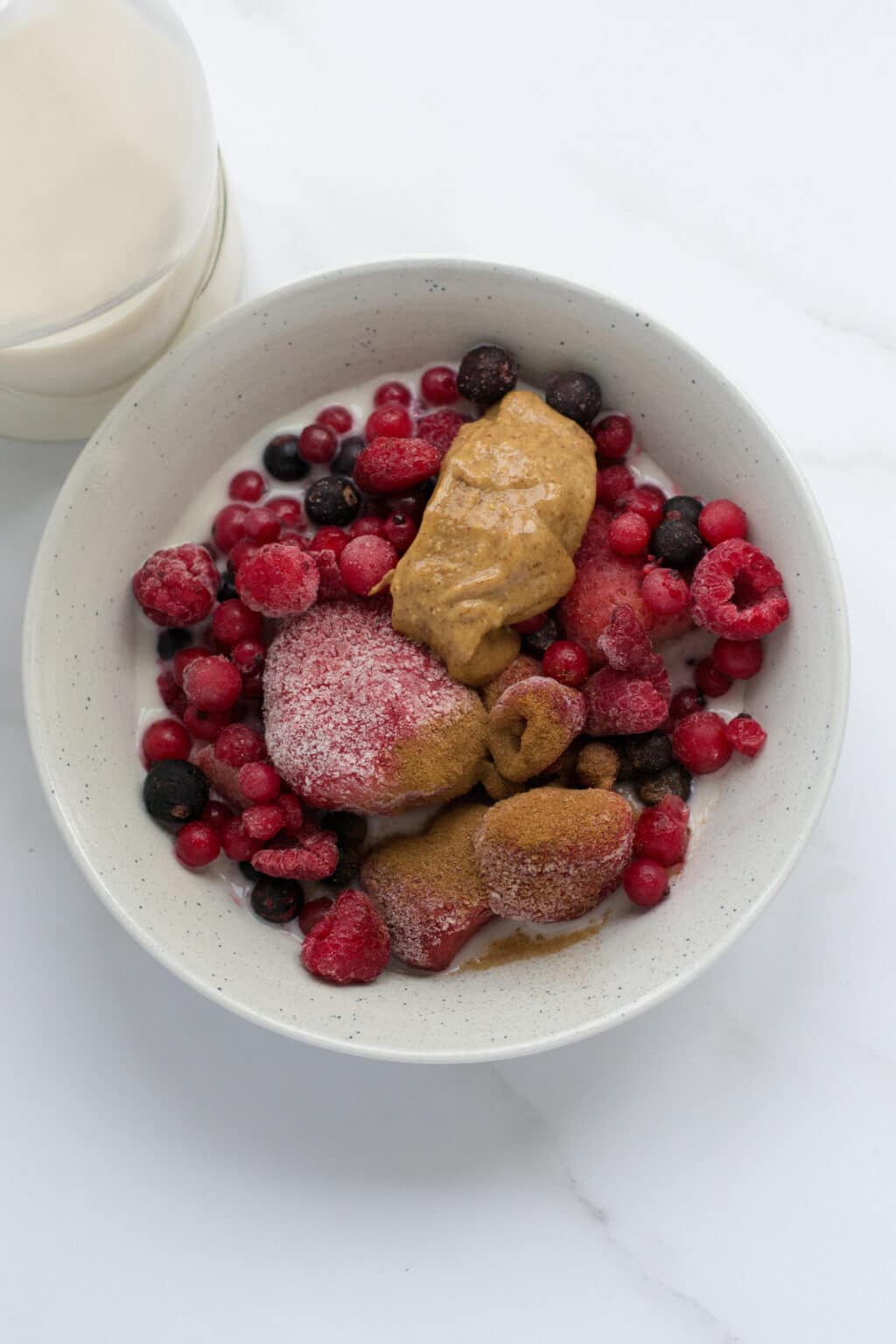 Vegan keto red berry smoothie | I Eat Keto